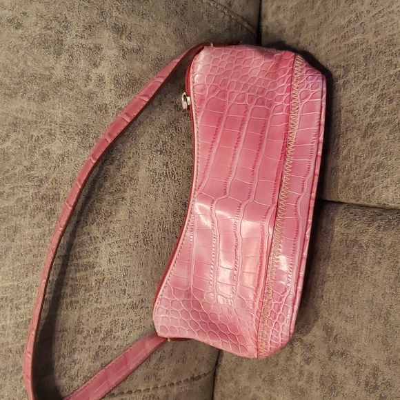 Tommy Hilfiger | Bags | Salevintage Tommy Hilfiger Pink Alligator Purse ...